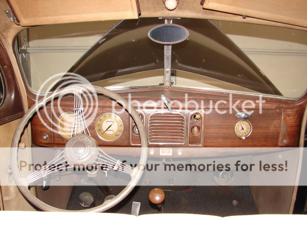 1938 Deluxe 4-door - The Ford Barn